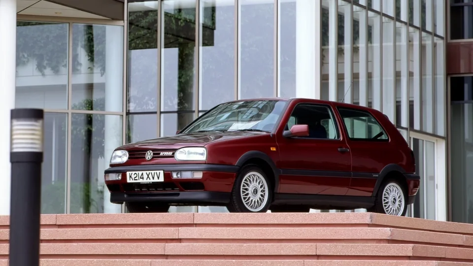 Nejlepší investiční auta pro rok 2026: Sporťák za 50 tisíc ...